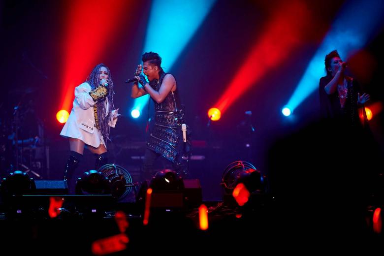 A-mei turns back the clock in a concert celebrating her two decades as ...
