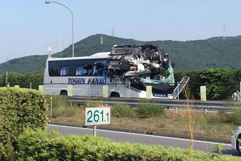 Dramatic Japan highway accident kills driver, injures 45 | The Straits ...