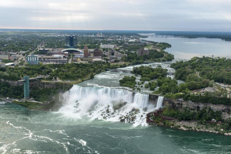 One-time Niagara Falls survivor dies after apparent repeat stunt ...