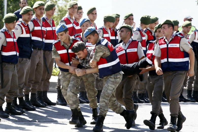 Turkey dismisses over 7,000 police, soldiers, ministry officials ...