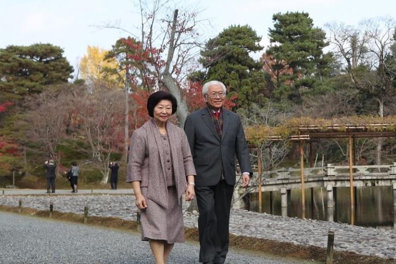 President Tony Tan and wife Mary celebrate 53 years of marital bliss ...