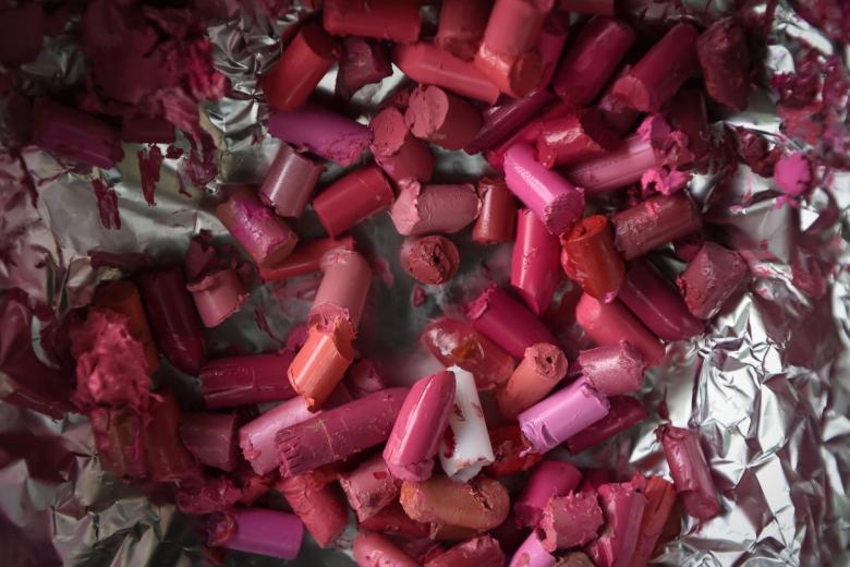 Beauty behind bars: recycled lipstick for Thailand's inmates | The ...