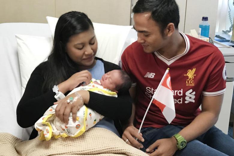Midnight babies say 'hello, world' on National Day | The Straits Times