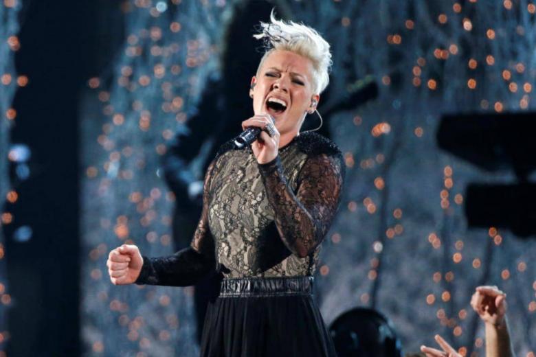 Pink to receive lifetime achievement award from MTV | The Straits Times