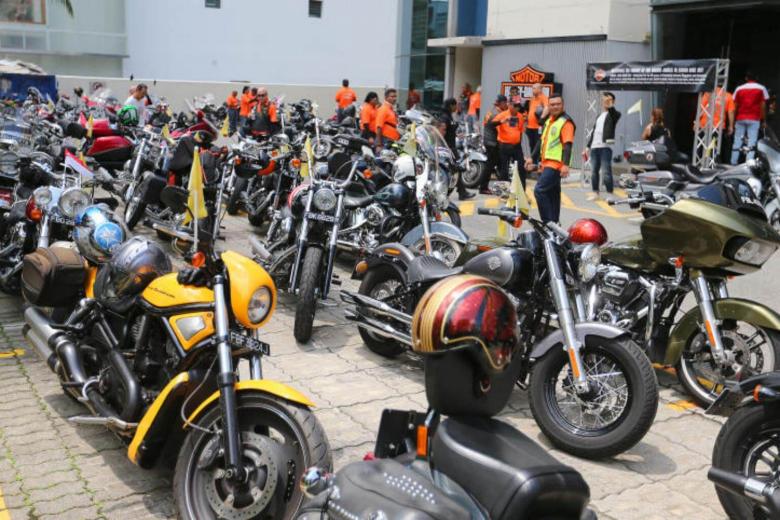 120-strong motorcycle convoy marks 50 years of Singapore-Indonesia ...