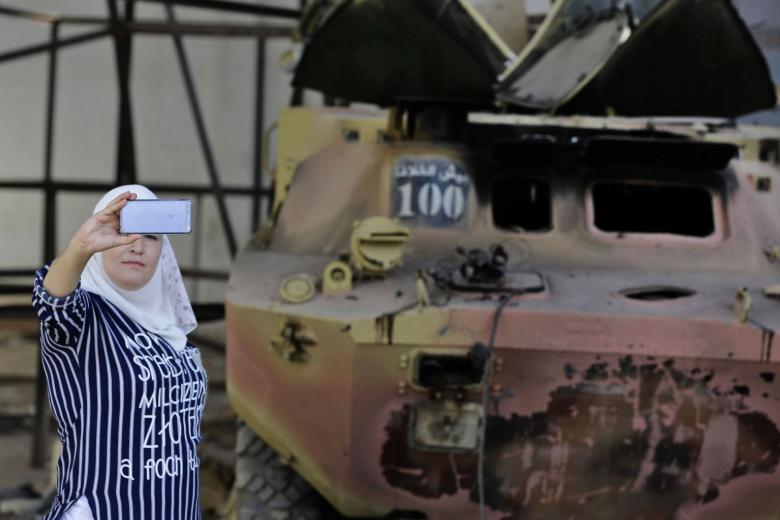 Syria's Deir Ezzor slowly comes to life after ISIS siege | The Straits ...