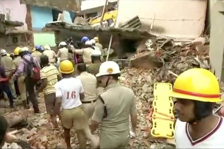 At least 6 dead as India building collapses | The Straits Times