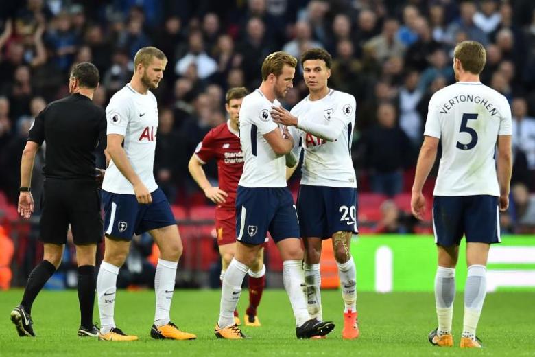 Football: Kane scores twice as Tottenham crush Liverpool 4-1 | The ...