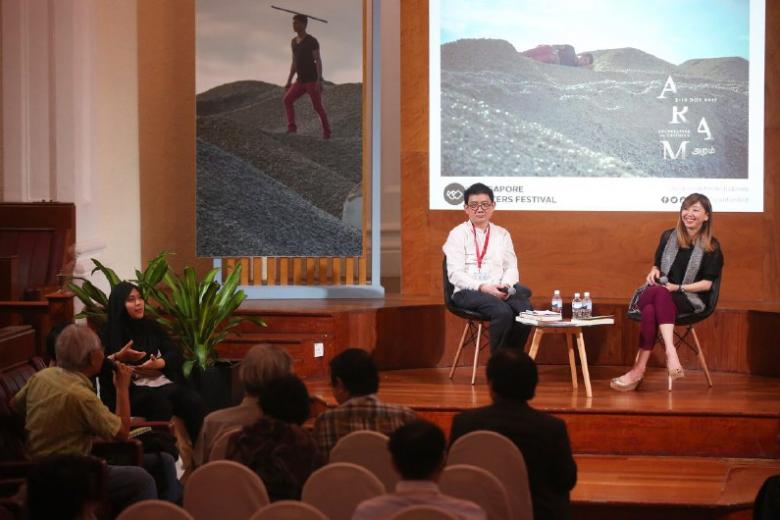 ST executive editor Sumiko Tan meets readers at Singapore Writers ...
