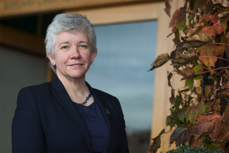British Lords appoint first woman to historic 'Black Rod' role | The ...
