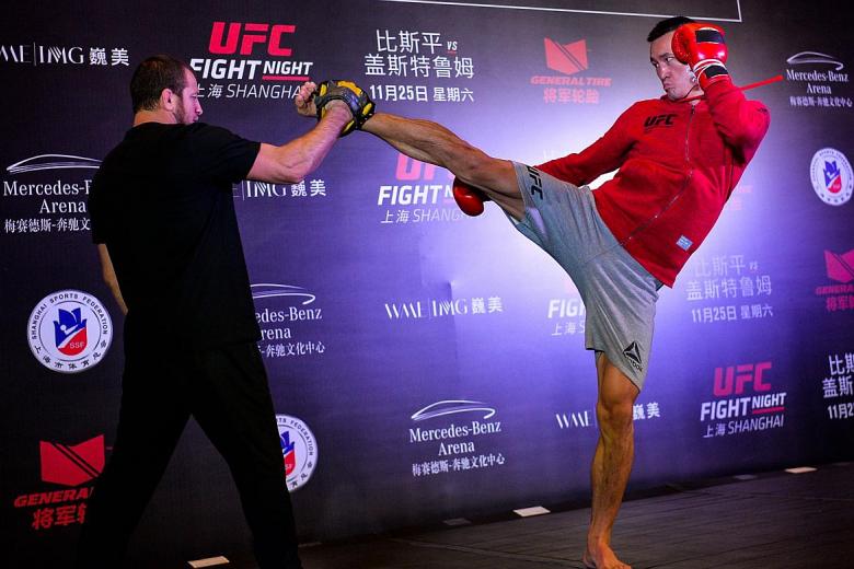 MMA: Sell-out Shanghai card thrills Chinese fans and underlines UFC's ...