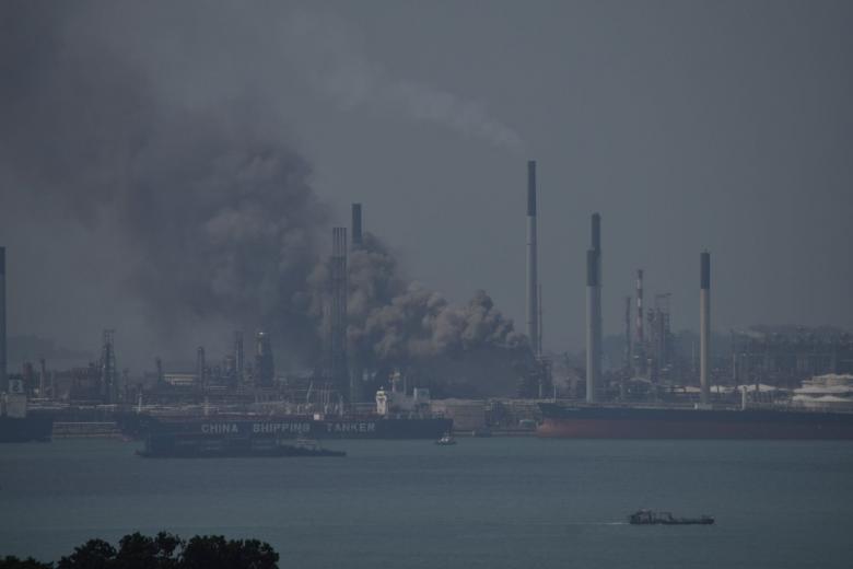 Fire breaks out at Shell's Pulau Bukom site; no reported injuries | The ...