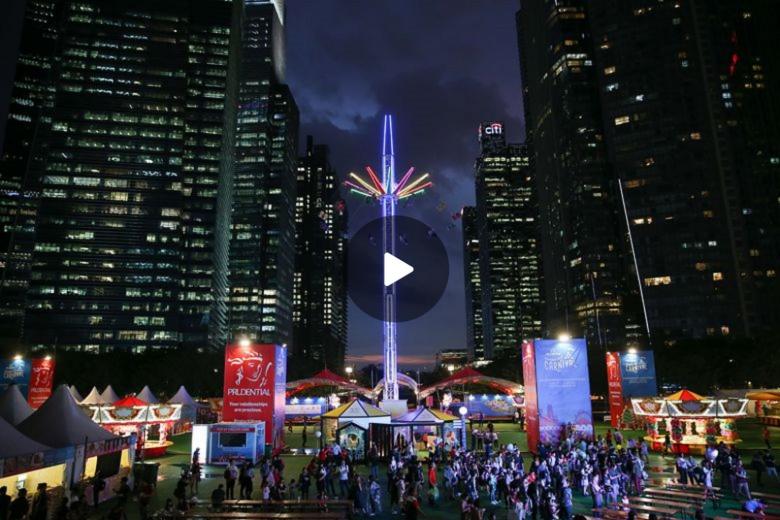 Marina Bay carnival opens after week's delay | The Straits Times