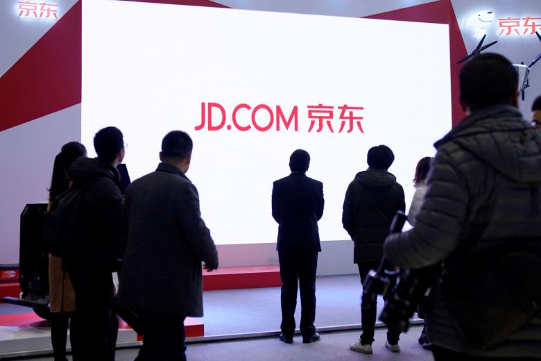 Online retailer JD.com follows Alibaba into the supermarket game in ...
