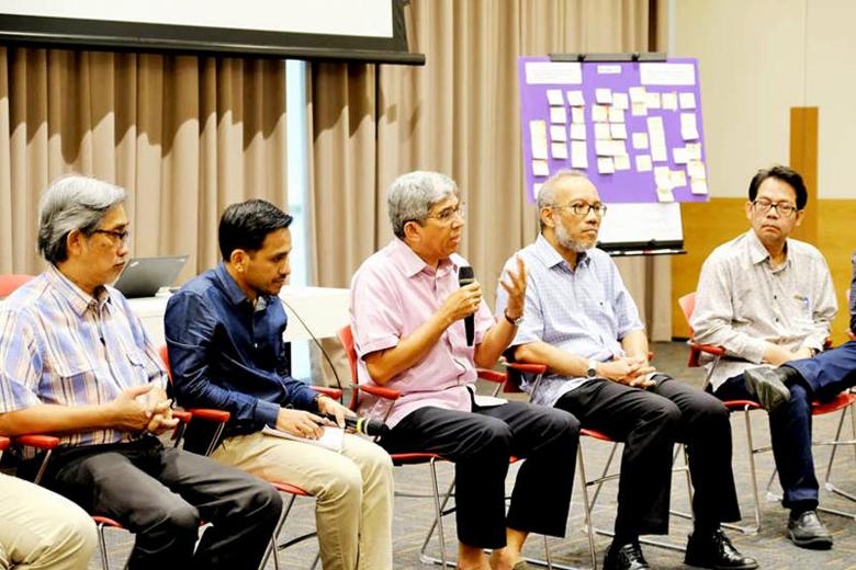 Muis has to be more than a regulator in the religious life of the ...