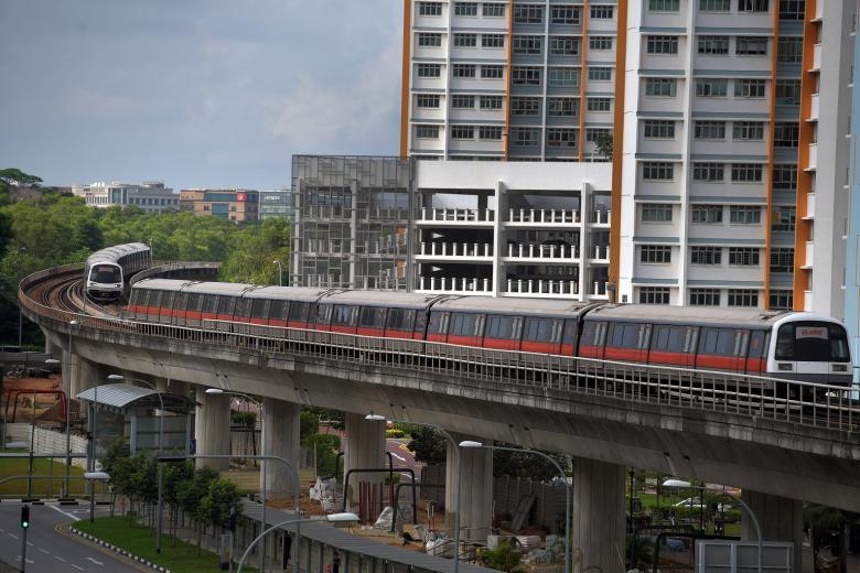 Shorter MRT operating hours for East-West Line in March: What you need ...