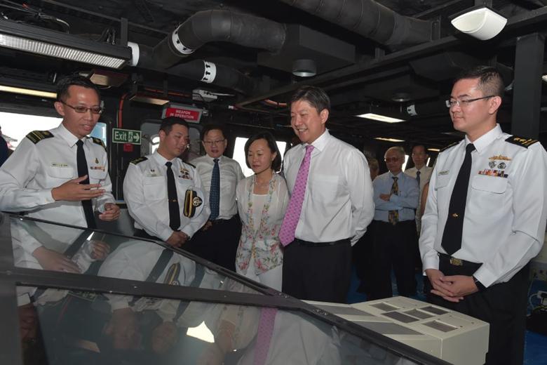 Singapore Navy launches Fortitude, its 6th Littoral Mission Vessel ...