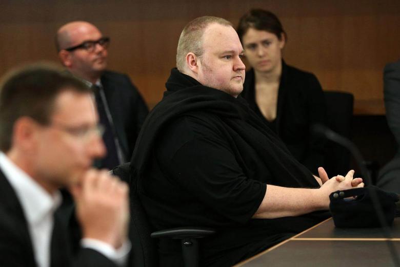 Online pirate Kim Dotcom wins battle in ongoing fight against US ...
