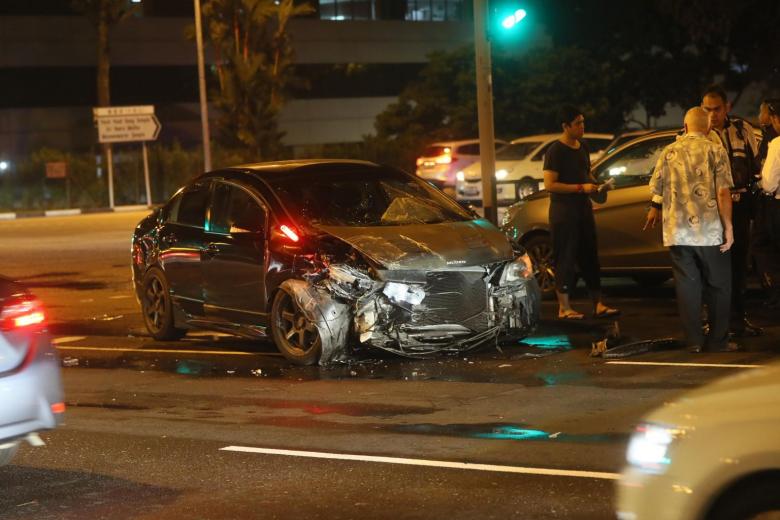 9 people taken to hospital after 4-vehicle crash in Yishun | The ...