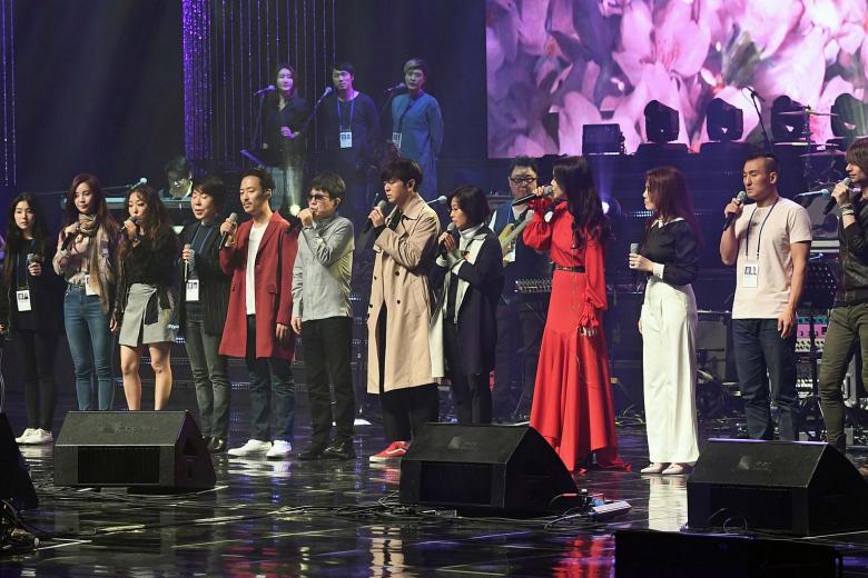 North Korean leader Kim Jong Un 'deeply moved' by K-Pop concert in ...