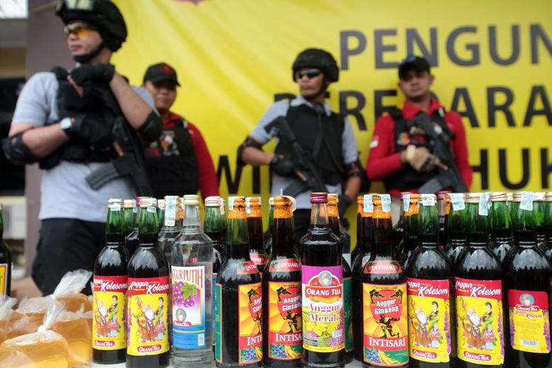 Indonesia steamrolls bootleg booze as death toll nears 100 | The ...