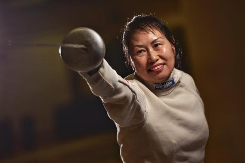 63-year-old fencer fends off cancer to win gold | The Straits Times