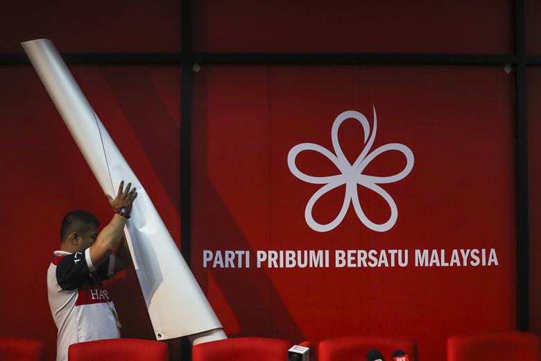 Malaysia elections: Mahathir's party can operate as usual for now ...