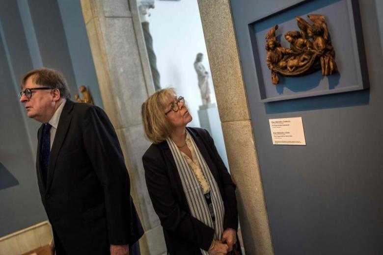 Berlin museum returns Nazi-looted treasure to Jewish couple's heirs ...