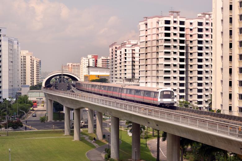 Shorter MRT service hours at 10 stations on North-South and East-West ...