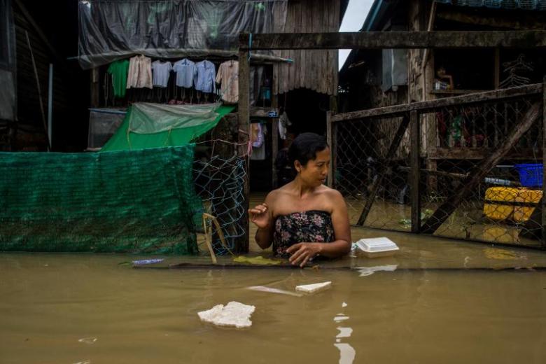 Myanmar floods force more than 100,000 to flee homes | The Straits Times