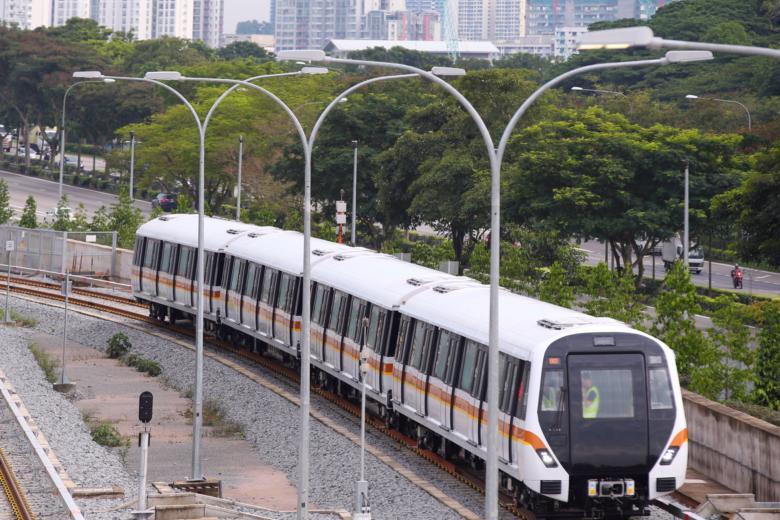 SMRT beefs up HR with more ex-military leaders | The Straits Times