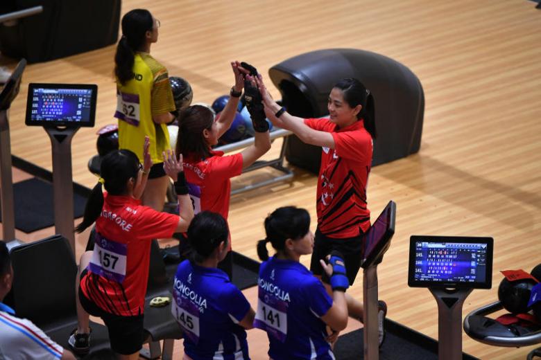 Asian Games: Singapore bowlers Joey Yeo, Daphne Tan & Bernice Lim ...