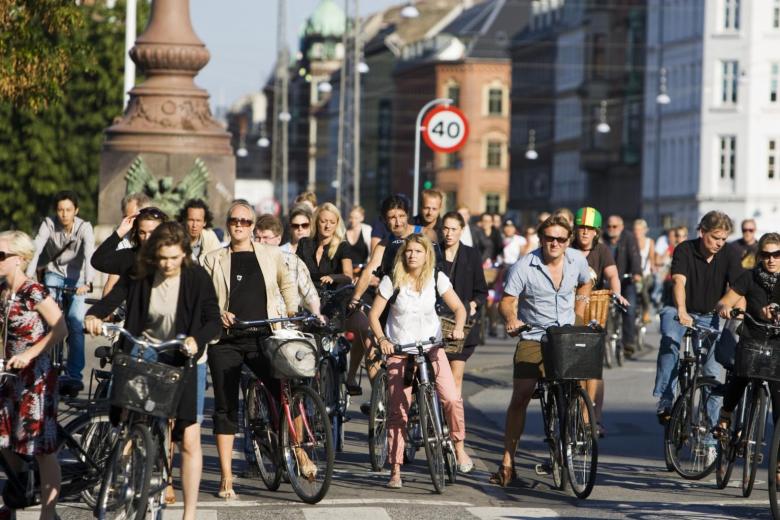 Cycling city Copenhagen sprints to become first carbon-neutral capital ...