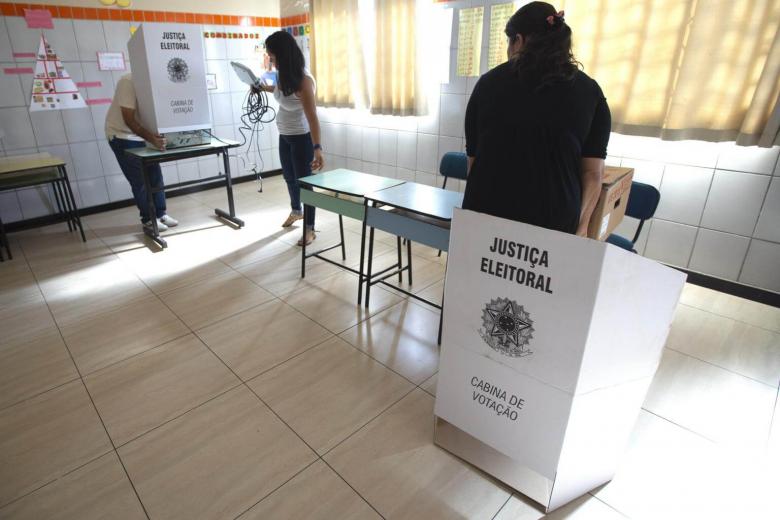 Brazilians vote in tense presidential race led by right-winger | The ...