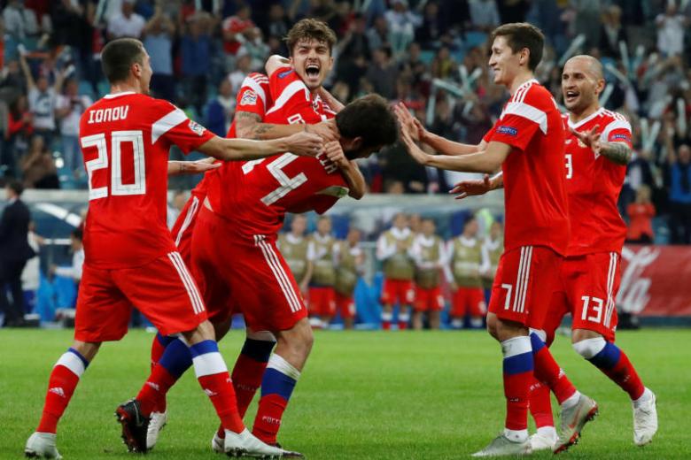 Football: Russia secure 2-0 Nations League win over Turkey | The ...