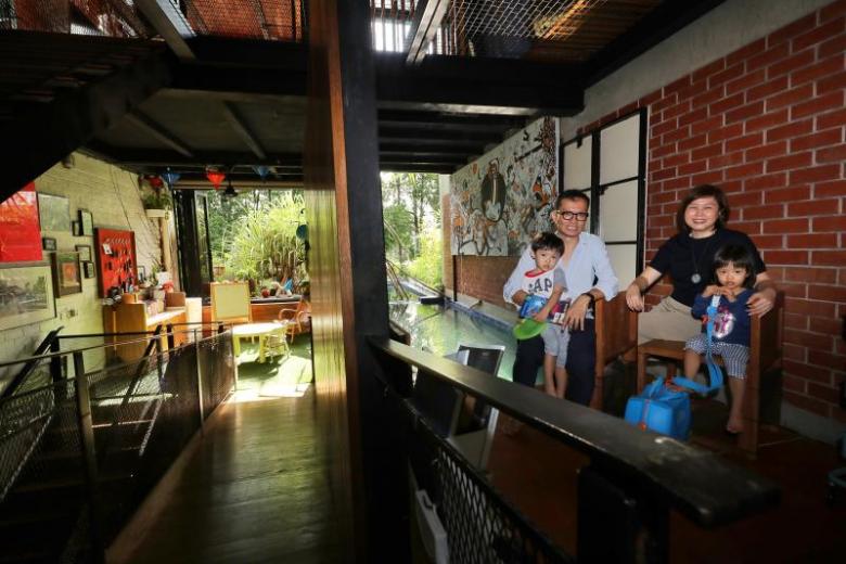 Staying cool in Singapore's tropical climate without air-conditioning ...