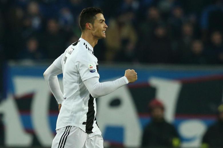 Football: Substitute Ronaldo saves 10-man Juve's unbeaten record | The ...