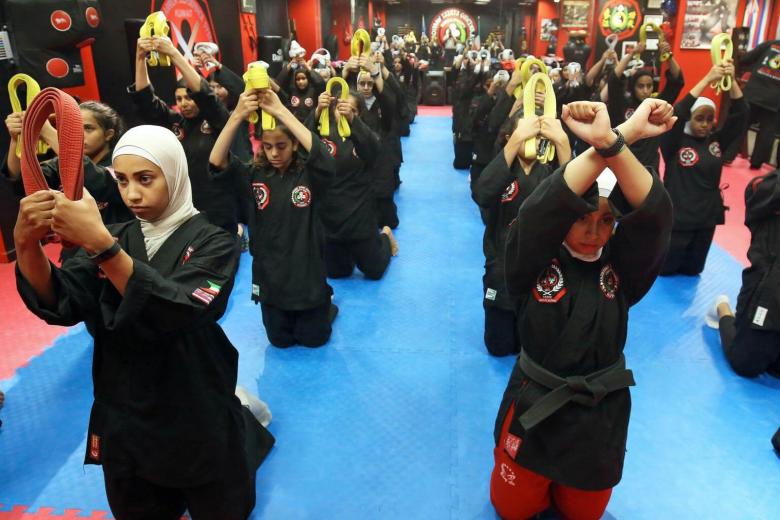 Kuwaiti girls use martial arts to counter bullies and violence | The ...