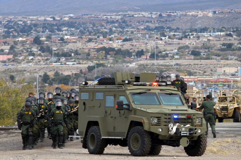 US extends troop deployment at Mexico border | The Straits Times