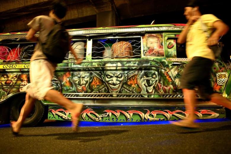 Philippine jeepney artists stalked by extinction | The Straits Times