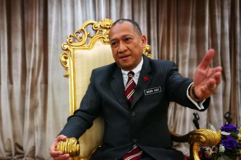 Nazri called up by police, denies wanting vernacular schools to be shut ...