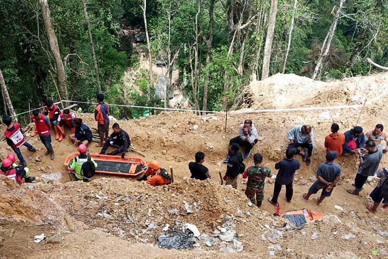Seven dead, dozens buried in Indonesia gold mine collapse | The Straits ...