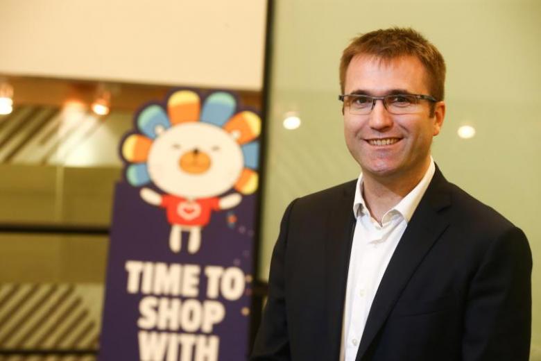 Alibaba bets on Frenchman to lead high-stakes expansion of Lazada in ...