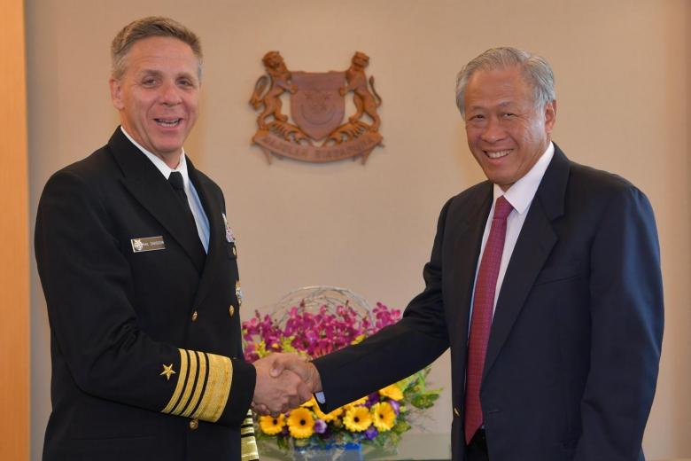 Commander of US Indo-Pacific Command, Admiral Philip Davidson, calls on ...