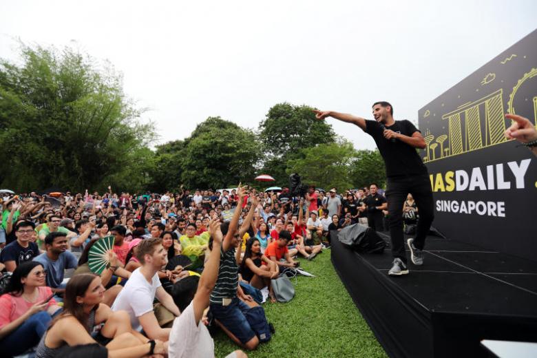 Nas Daily draws 2,000 in first meet-and-greet since moving to Singapore ...