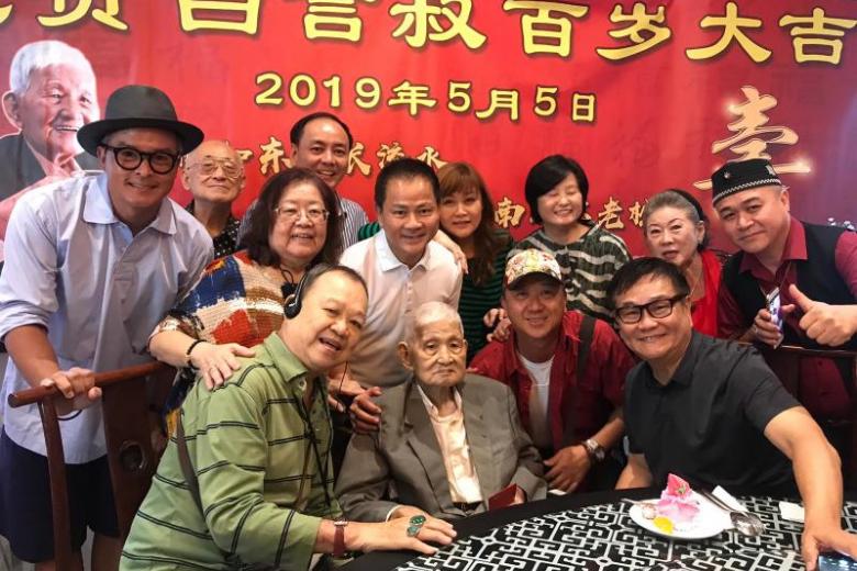 More than 100 artists turn up to celebrate retired actor Bai Yan's ...