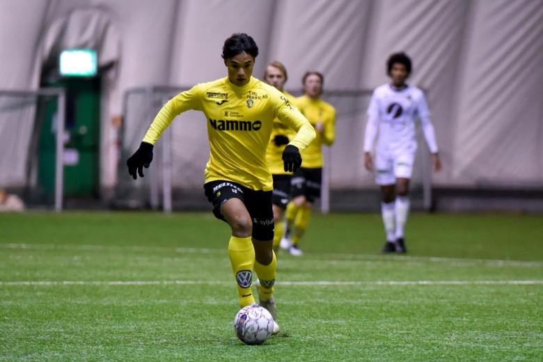 Football: 'Adulting' Ikhsan finds his footing in Norway | The Straits Times
