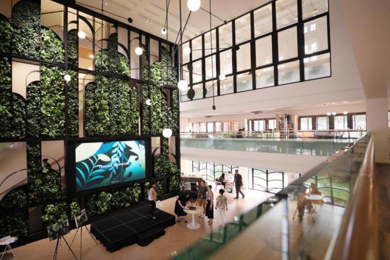 New co-working space to encourage groups to collaborate and create ...