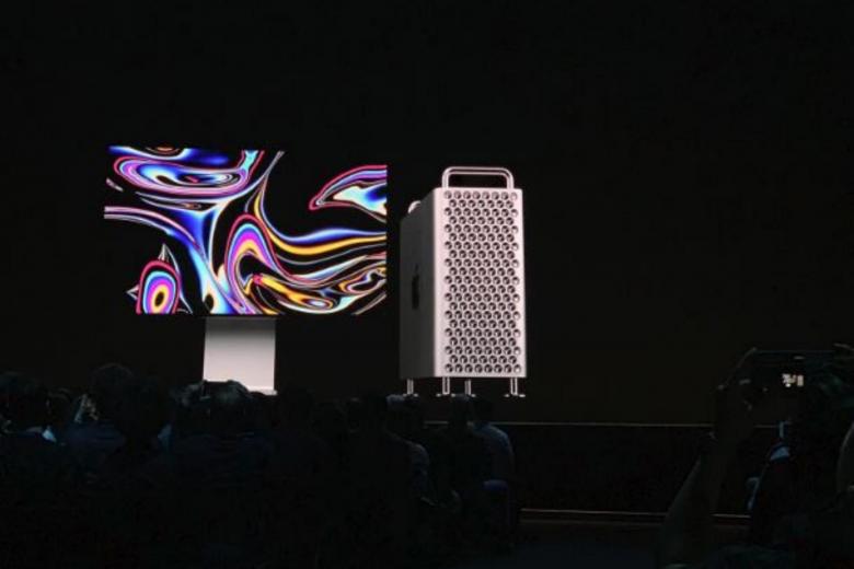 Social media users make fun of new Apple Mac Pro's cheese grater design ...