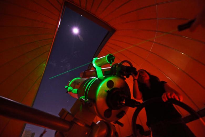 Starry, starry night: Jupiter shines brightest in June, aligns with ...